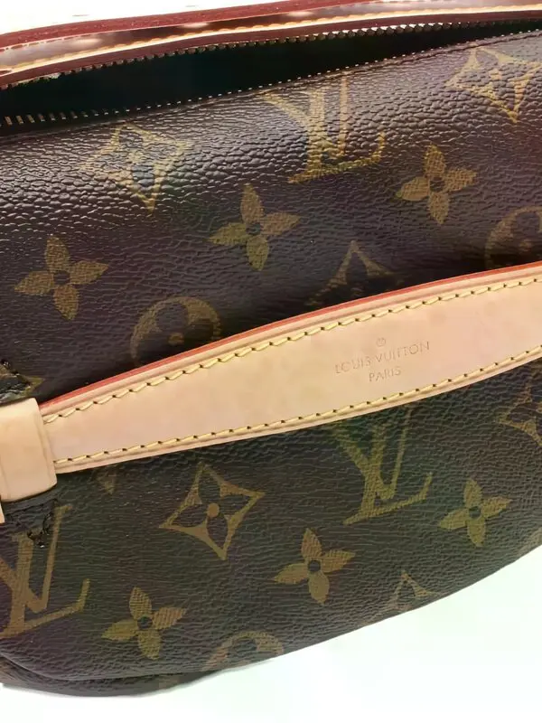 LOUIS VUITTON 2021 Monogram Belt Bag