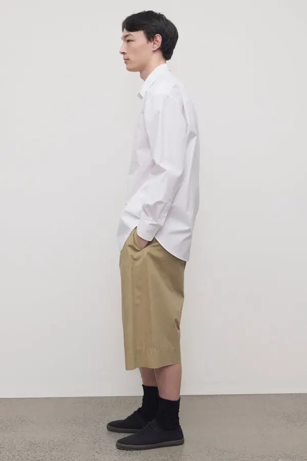 THE ROW Satya Short - Khaki