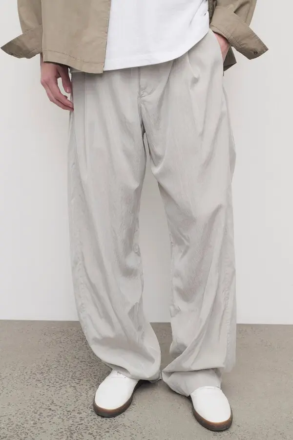 THE ROW Malaya Pant In Silk And Nylon - Smoke Grey