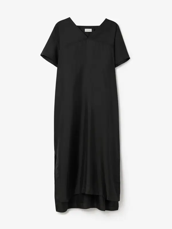 HOUSE OF DAGMAR Silk Kaftan - Black