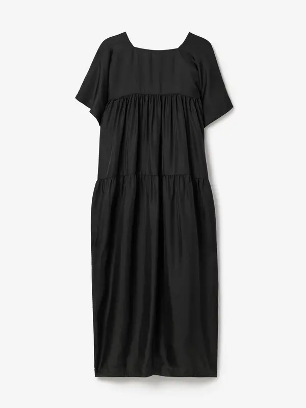 HOUSE OF DAGMAR Silk Kaftan - Black