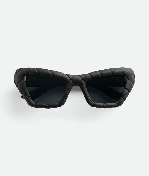 Bottega Veneta Intrecciato Cat Eye Sunglasses - Black/grey