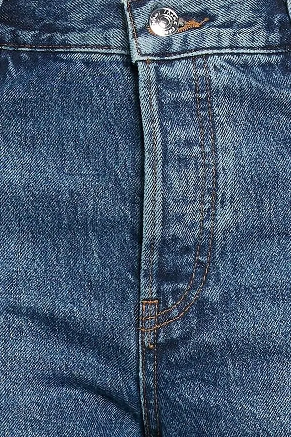 FRAME The Leisure Denim Shorts