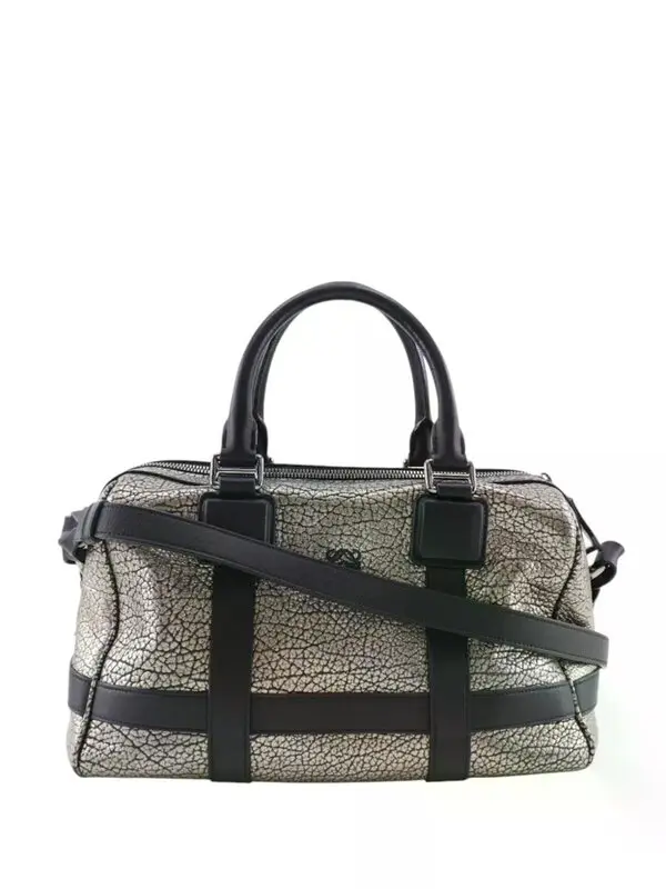 Loewe 2010-2026 Calfskin Anagram Paseo 30 Satchel - Black