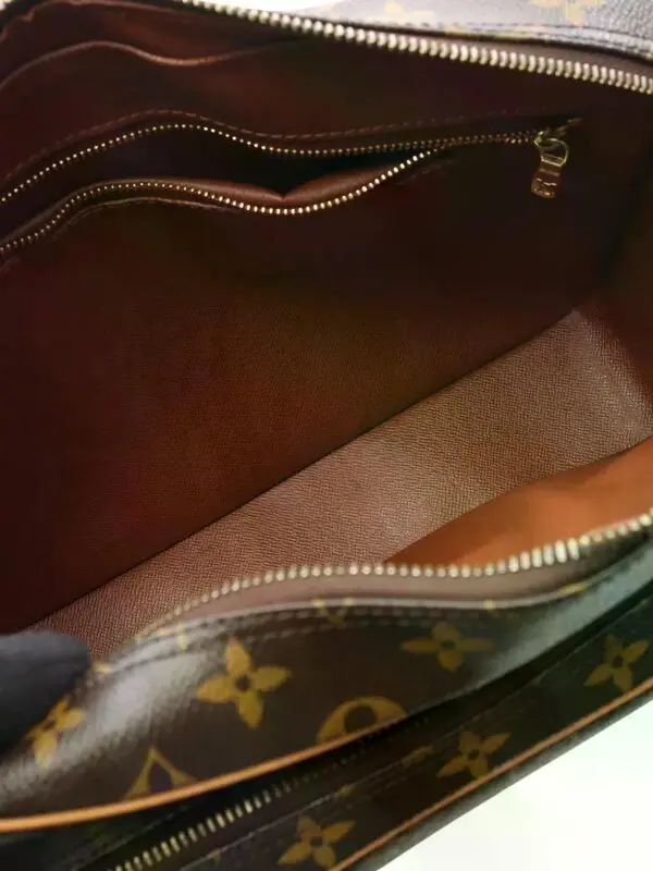 LOUIS VUITTON 2007 Monogram Nil Crossbody Bag