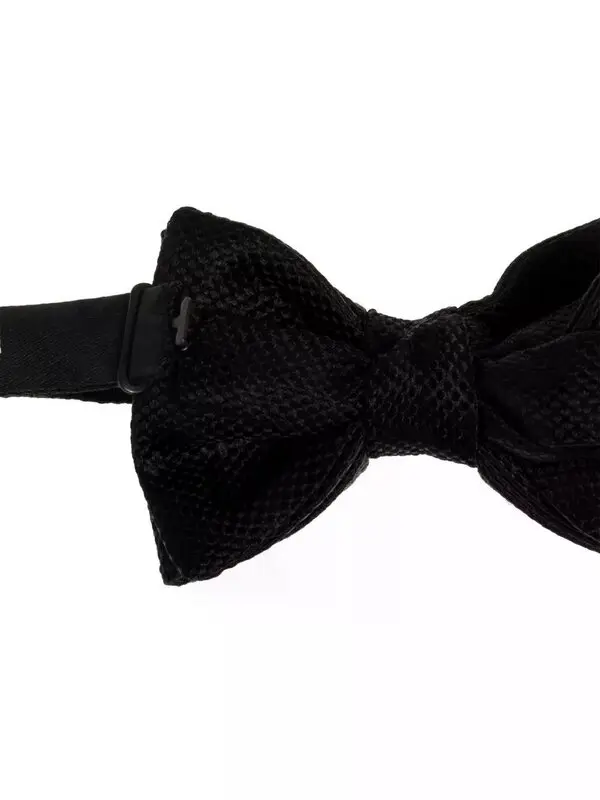TOM FORD Textured Bow Tie