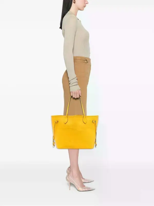 LOUIS VUITTON 2013 Epi Neverfull Mm Tote Bag - Yellow