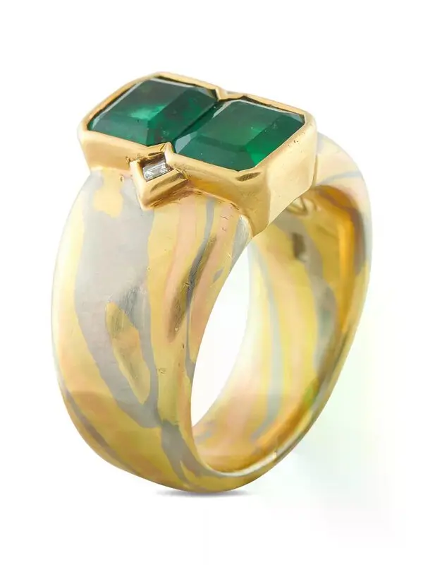 LB EXCLUSIVE Emerald Ring