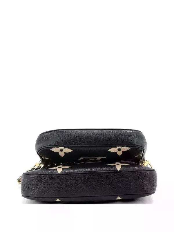 LOUIS VUITTON Multi Pochette Accessoires Bicolor Monogram Empreinte Giant - Black