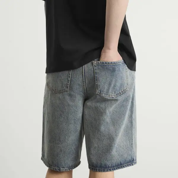DAILY PAPER Compact Shield Embroidery Shorts