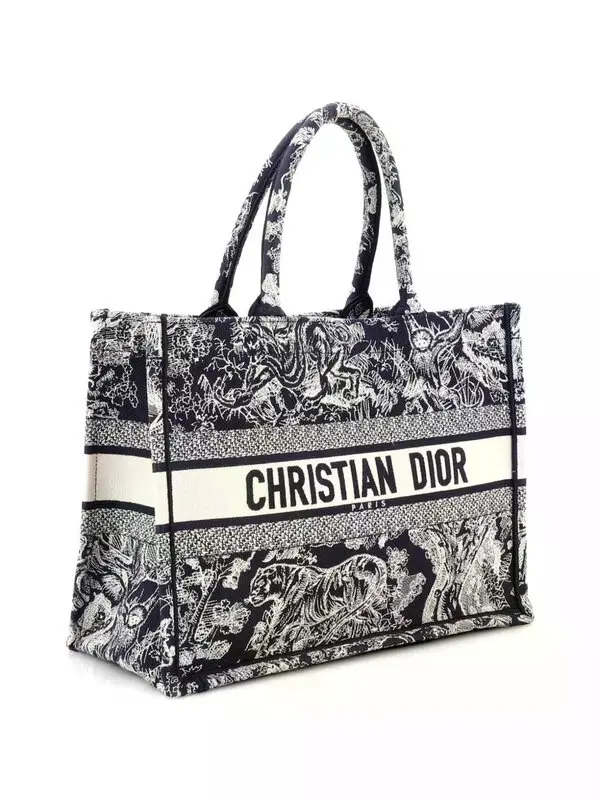 Dior Book Embroidered Canvas Medium Tote Bag - Blue