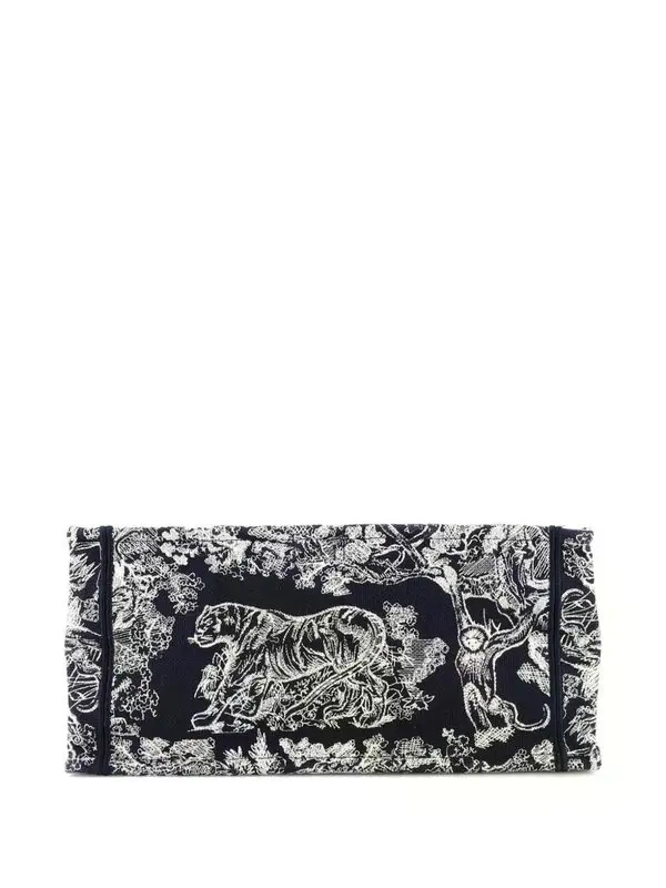 Dior Book Embroidered Canvas Medium Tote Bag - Blue