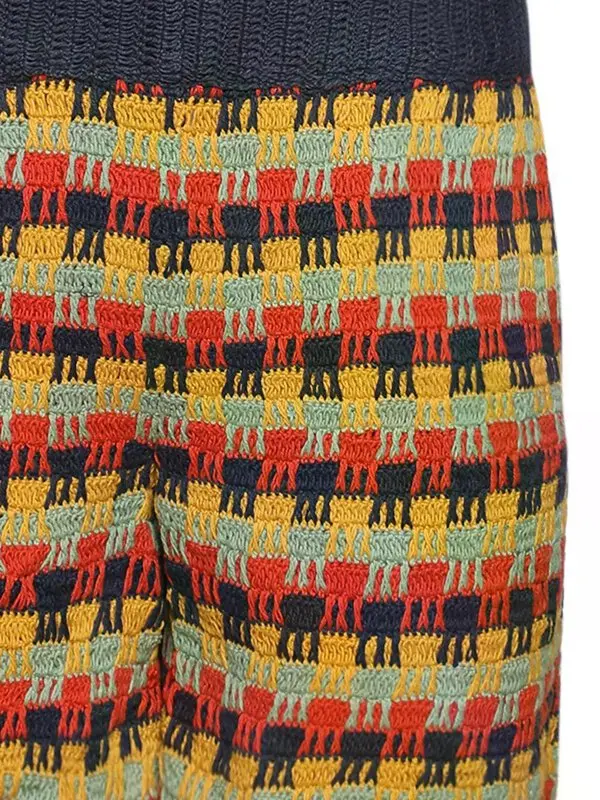 BAZISZT Patterned Shorts