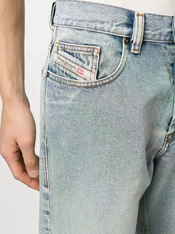 DIESEL® Straight-leg Jeans