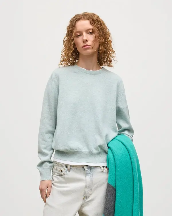 Johnstons Of Elgin Lunan Light Classic Crew Jumper - Green