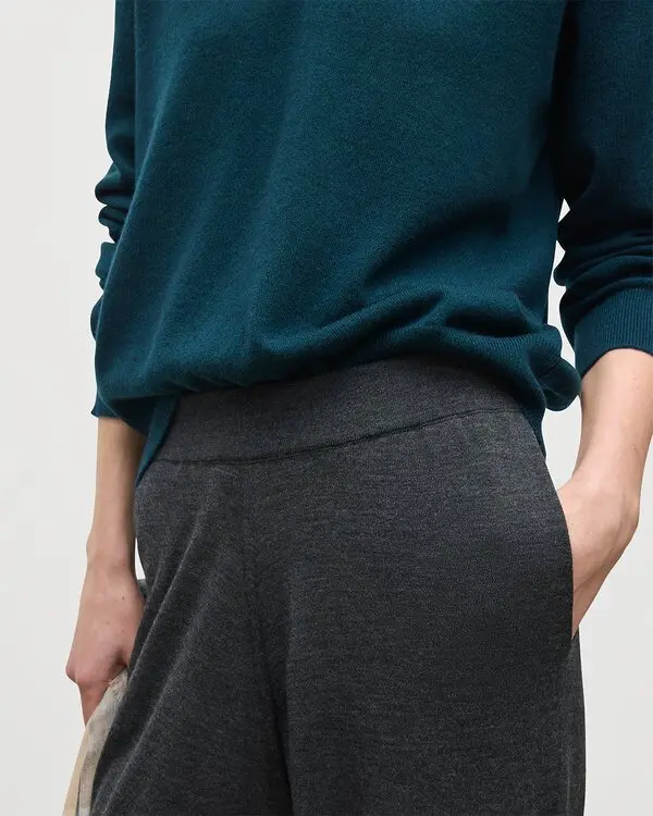 Johnstons Of Elgin Ina Merino Wool Trousers