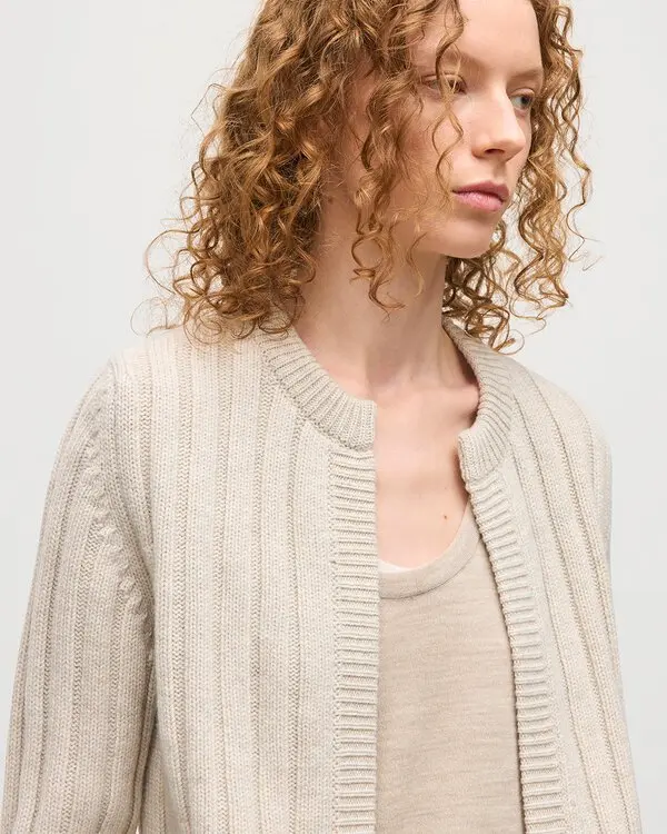 Johnstons Of Elgin Lecht Cashmere Crew Cardigan - Natural