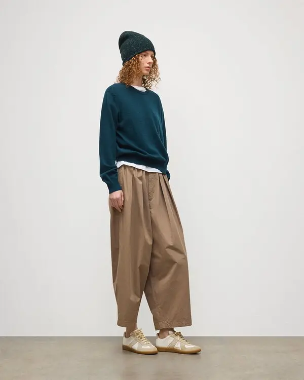 Johnstons Of Elgin Classic Crew Jumper - Green