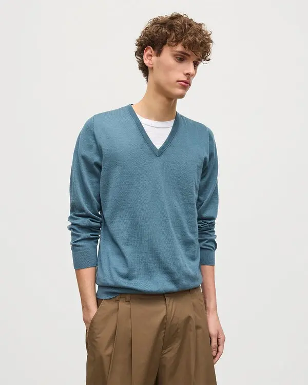 Johnstons Of Elgin Fin Cashmere Jumper - Blue