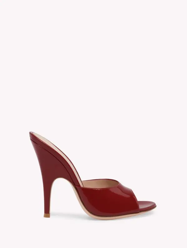 GIANVITO ROSSI Sofia Mule