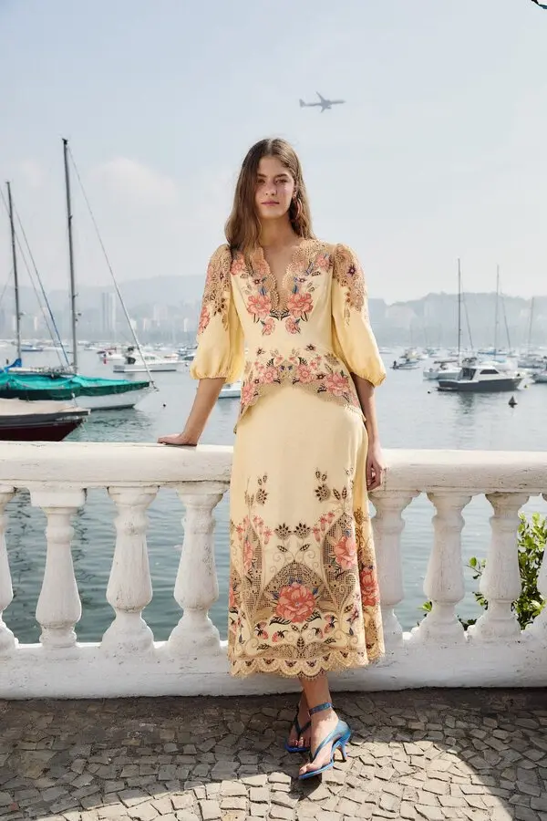 Farm Rio Embroidered Lenzing™ Ecovero™ Euroflax™ Midi Dress - Flower Poetry Sand