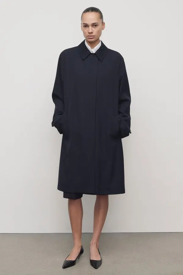 THE ROW Dayton Relaxed Wool Gabardine Coat - Dark Navy