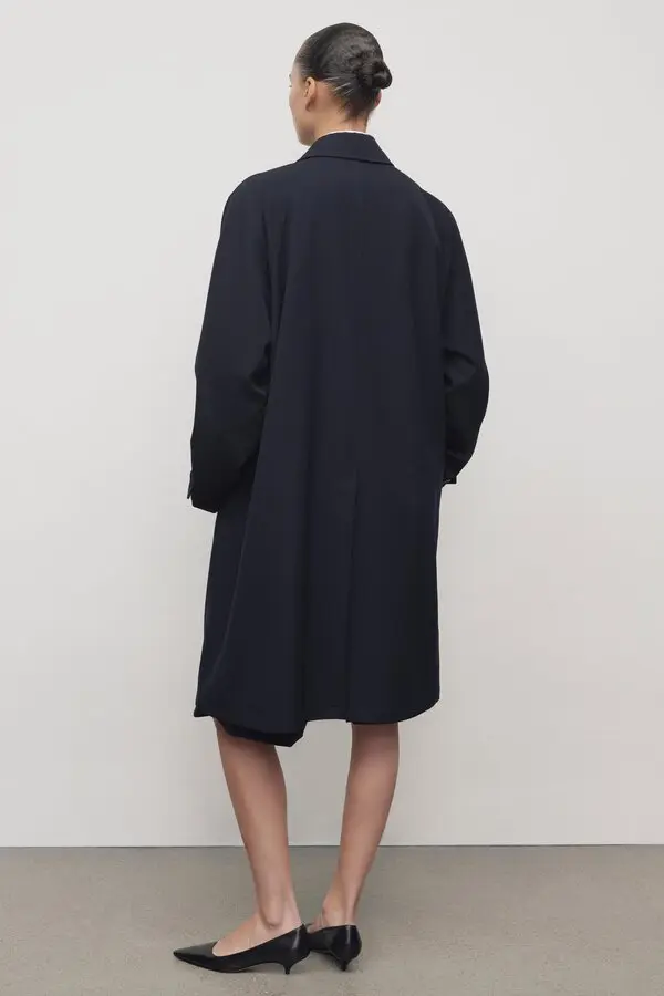 THE ROW Dayton Relaxed Wool Gabardine Coat - Dark Navy