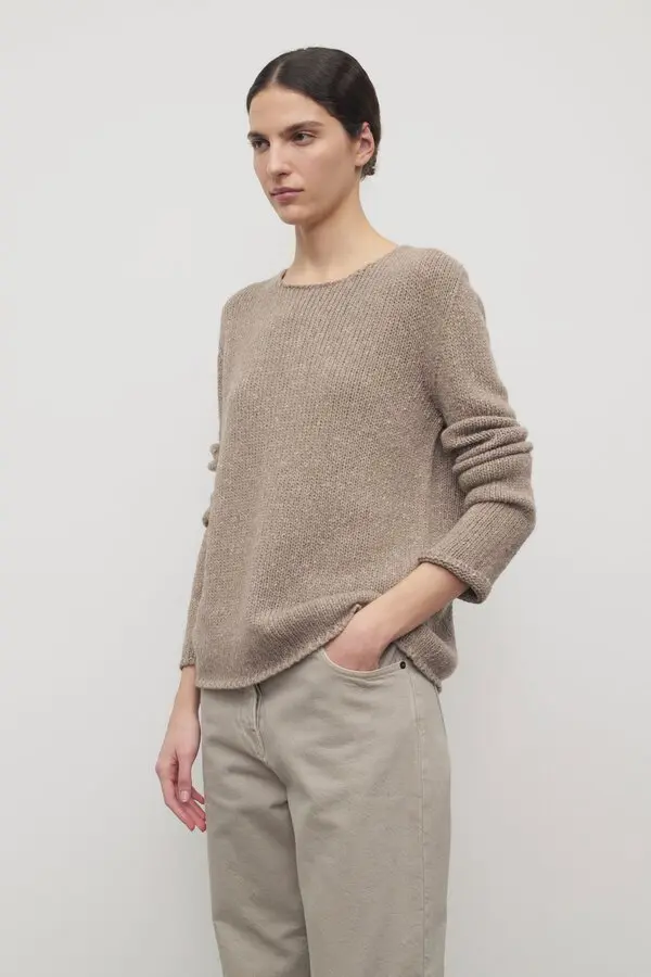 THE ROW Nitha Cashmere Sweater - Dune