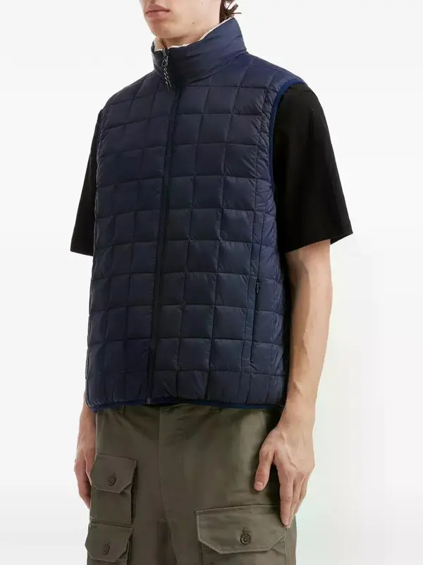 Taion Reversible Vest
