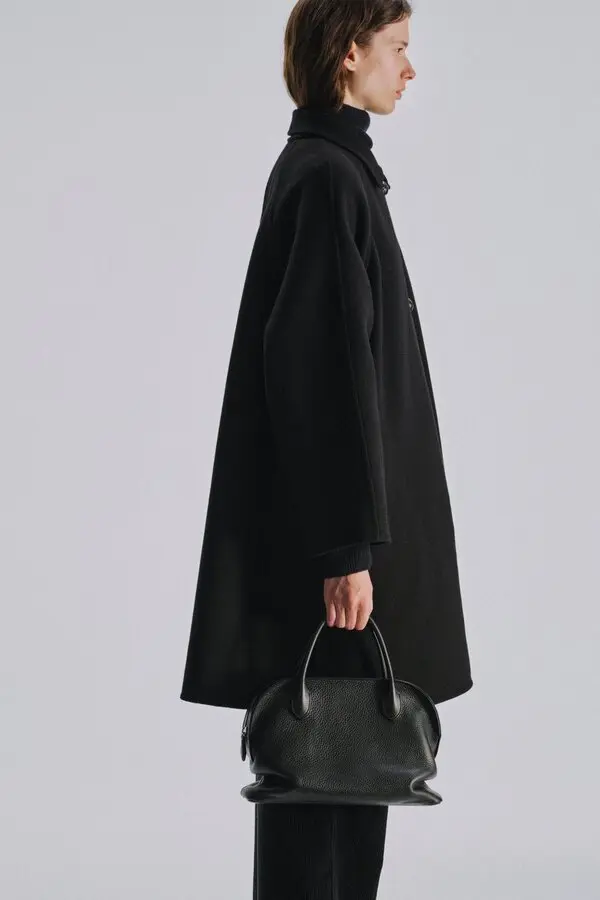 THE ROW Agnes 12 Top Handle Bag - Black