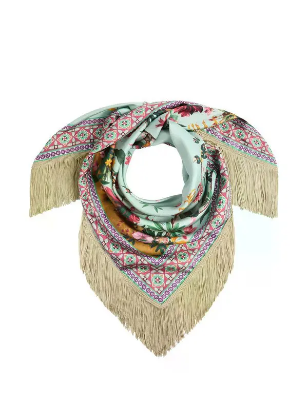 La DoubleJ Reversible Fringe Scarf