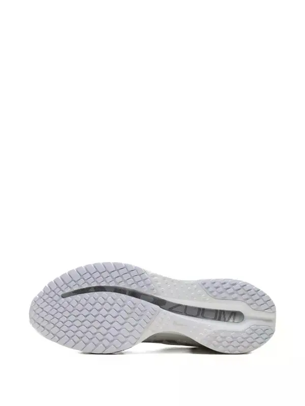 Nike Pegasus Premium Sneakers - White