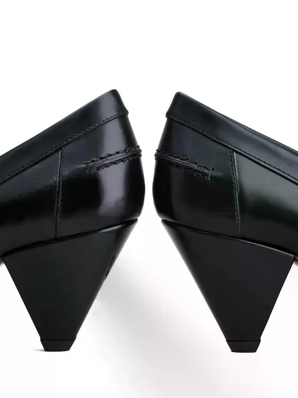 TOD'S Pointed Leather Pumps - Black