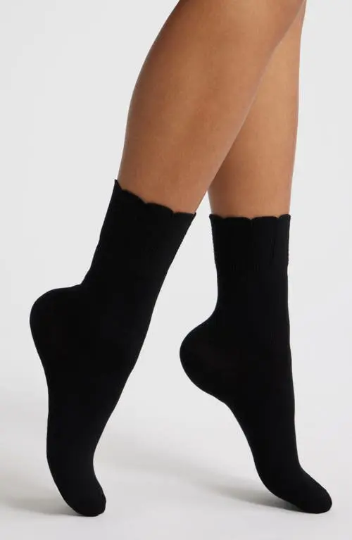 Hue Tulip Border Quarter Socks - Black