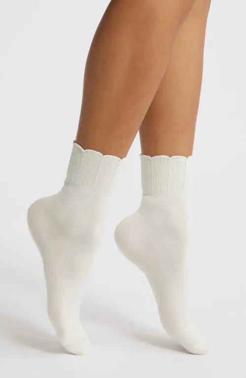 Hue Tulip Border Quarter Socks - Ivory
