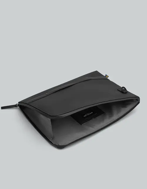 GASTON LUGA Spläsh Laptop Bag13/14