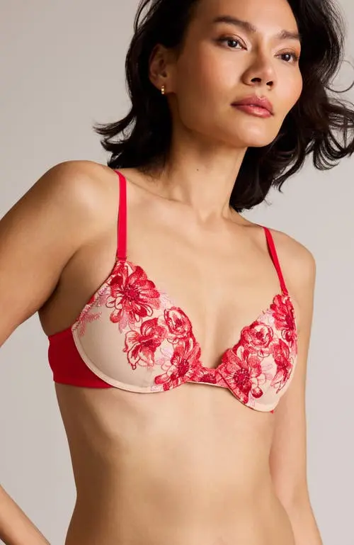 Pepper Embroidery Lift Up Bra
