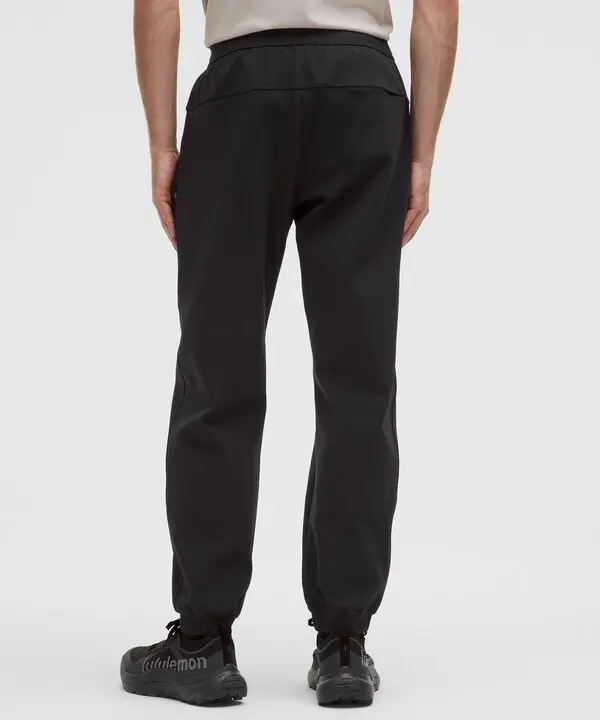 Lululemon Sojourn Jogger - Black