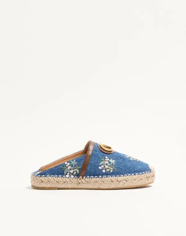Valentino Garavani Vlogo Signature Floral Embroidered Mules - Denim