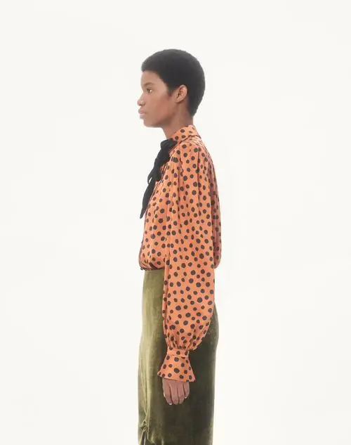 Valentino Garavani Crepe Satin Shirt With Plus De Pois Dalmata Print And Bow Detail - Brown/black