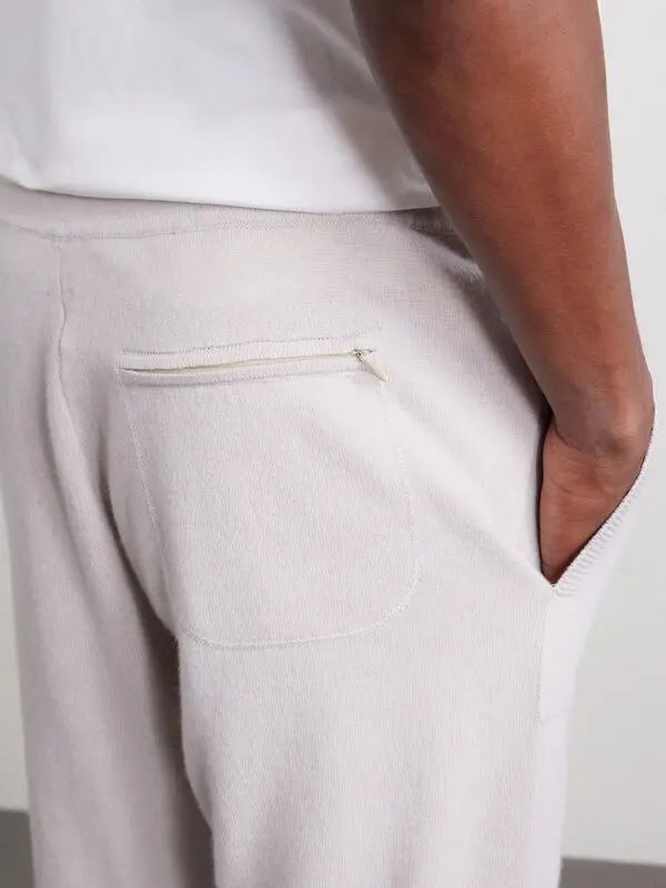 Eleventy Tapered Cashmere Sweatpants