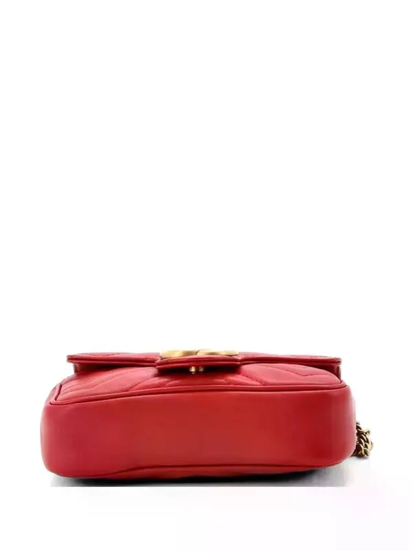Gucci Gg Marmont Flap Super Mini Crossbody Bag Matelassé Leather - Red