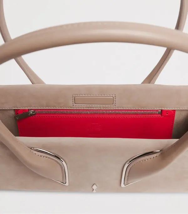 CHRISTIAN LOUBOUTIN Venus Leather Baguette Shoulder Bag - Beige