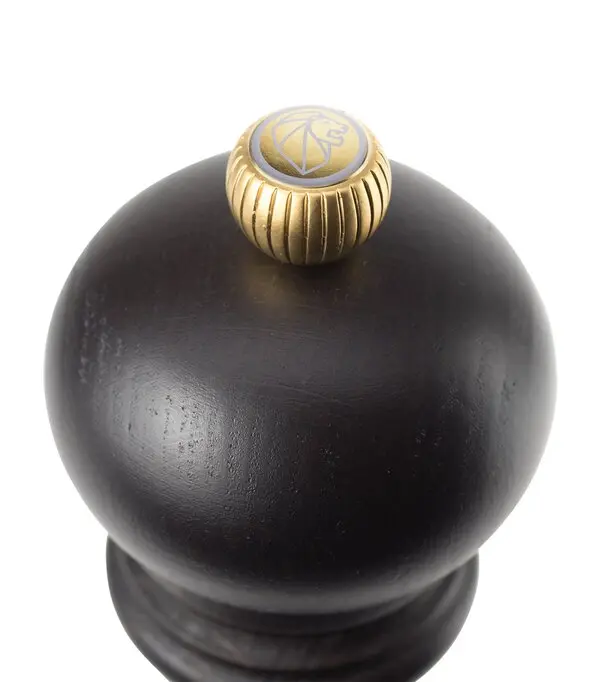 PEUGEOT Beechwood Paris Salt Mill - Brown