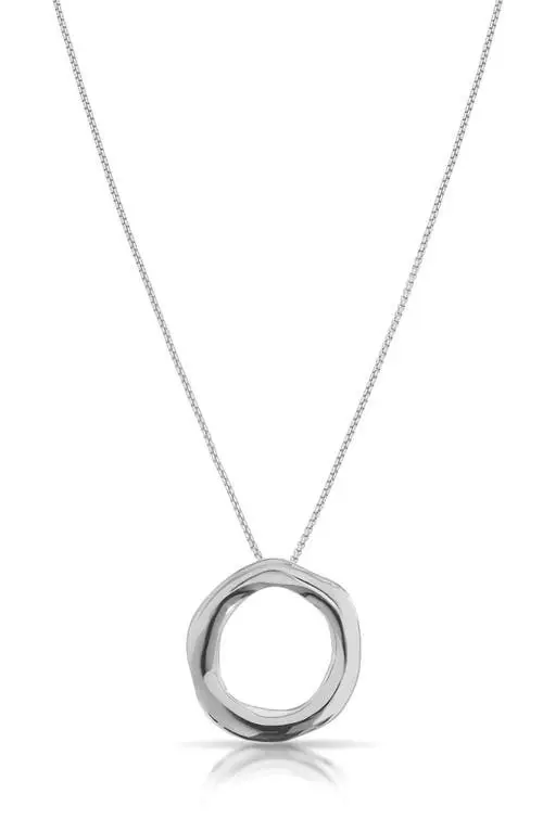 Ettika Open Circle Pendant Necklace - Silver