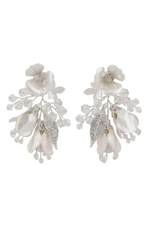 MACRAE & CO. Falling Flowers Drop Earrings - Silver/white