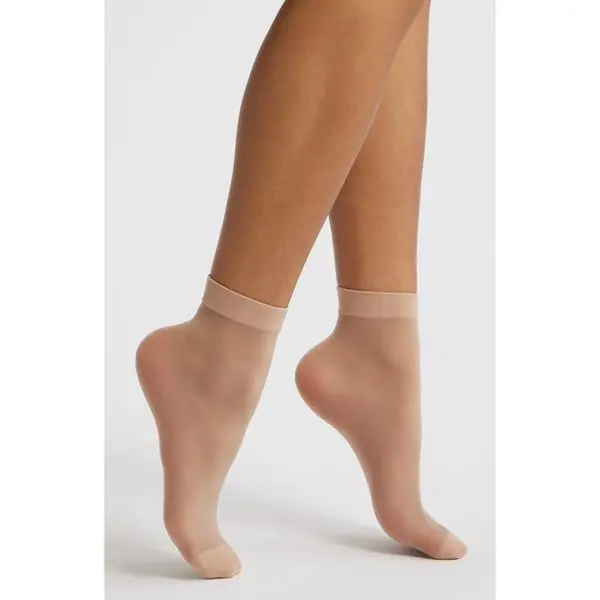 Hue Sheer Ankle Socks - Natural