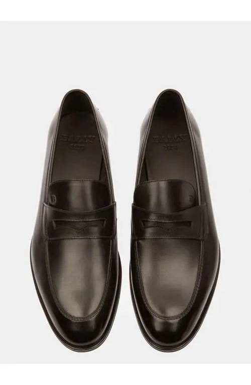 Bally Webb Leather Loafers In Leather