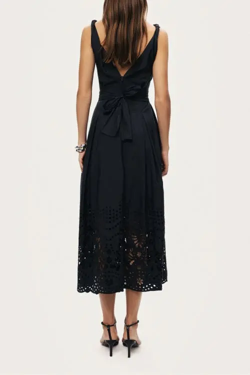 NOCTURNE Sleeveless Embroidered Midi Dress