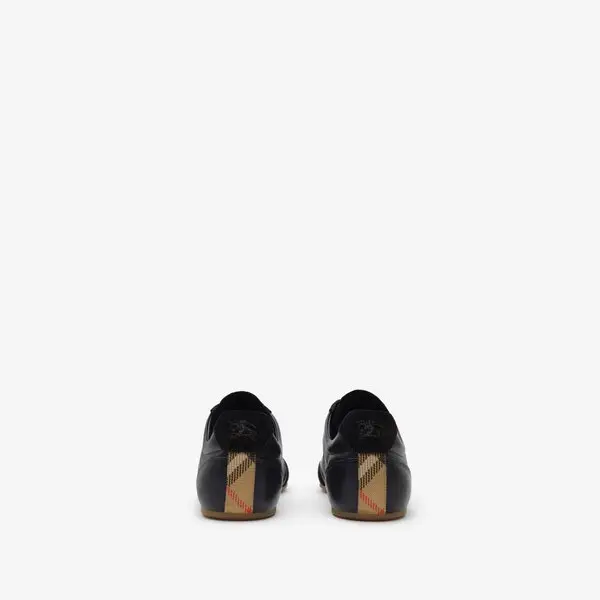 Burberry Leather Knight Runner Sneakers - Black